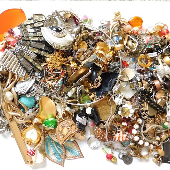 Art | Broken Jewelry Craft Art Lot Costume Junk Pieces 45 Pounds | Poshmark